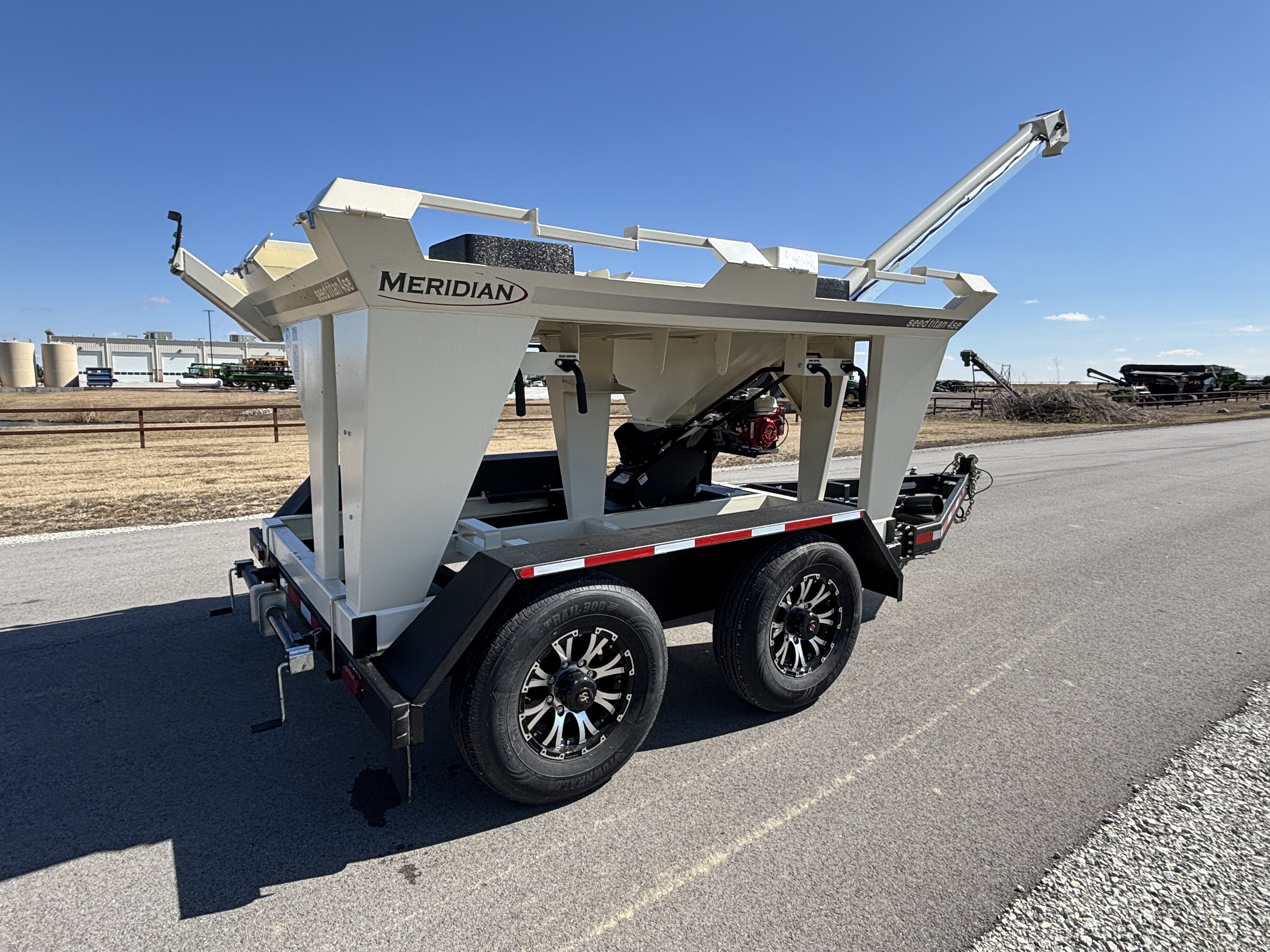 Brand New Meridian Seed Titan 4SE Seed Tender Equipment Details ...