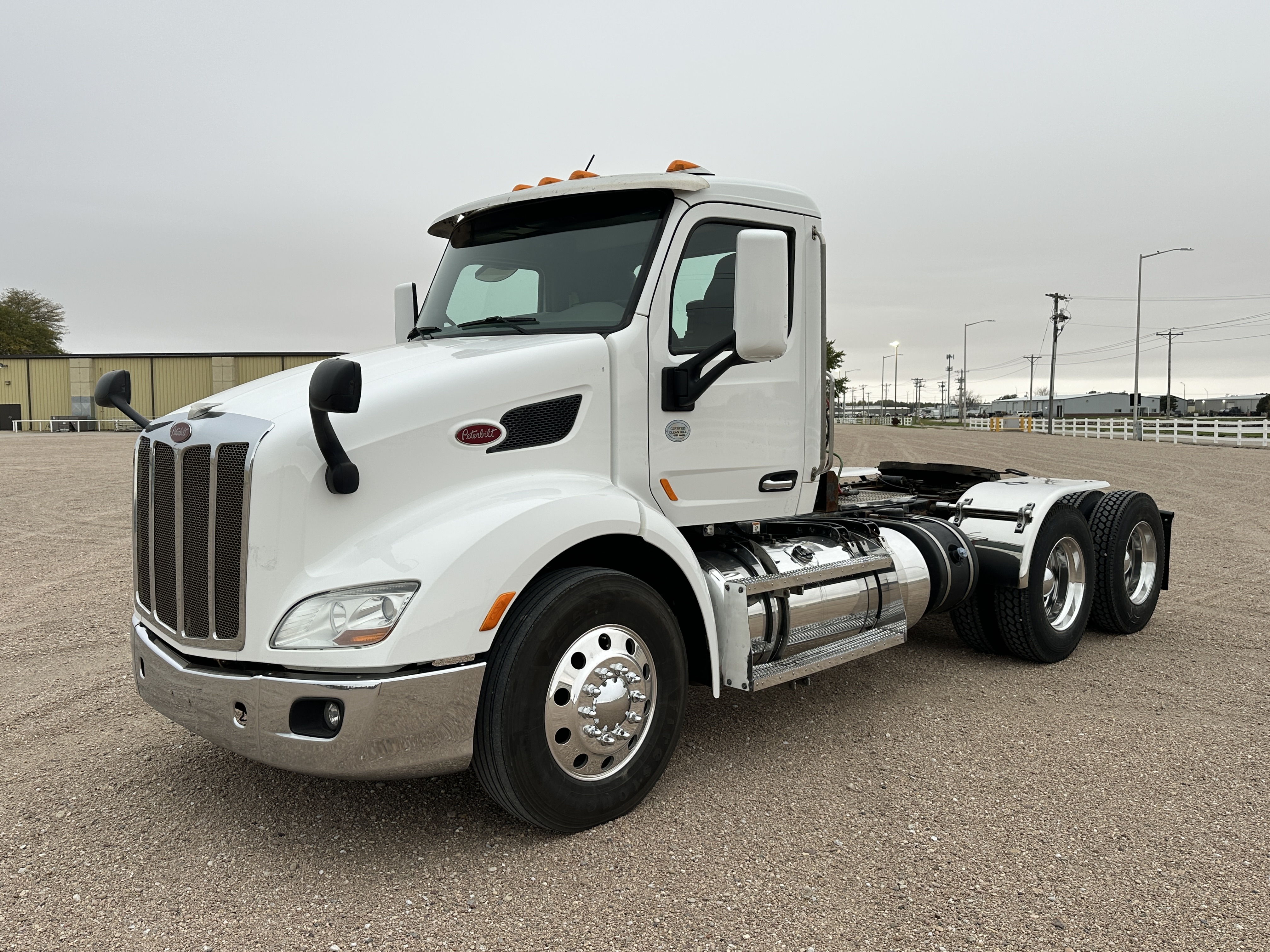 2017 Peterbilt 579