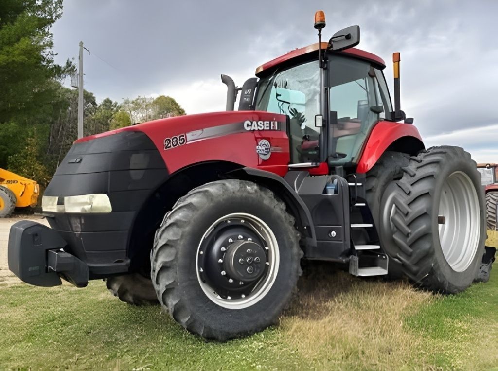 2013 Case IH Magnum 235 Equipment Details | Tractor Tuesday